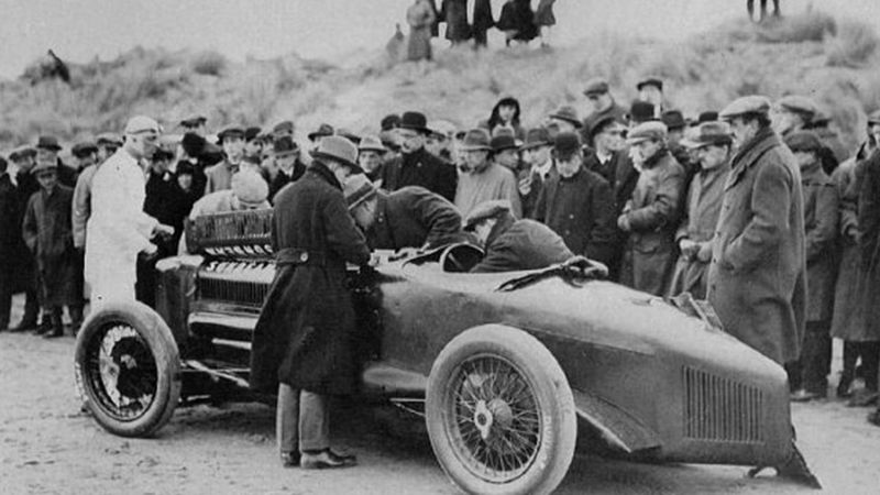 Sir Henry Segrave: The legacy of the 200 mph record breaker - BBC News