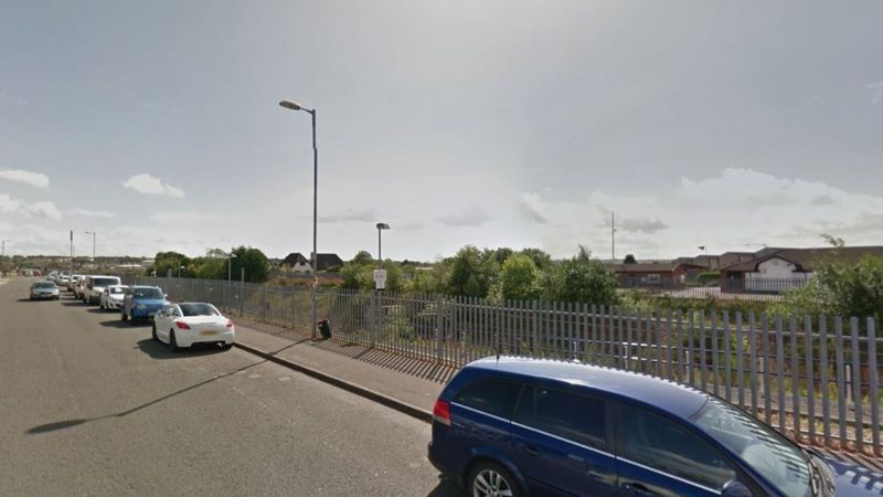 Man dies after Larkhall station car crash - BBC News