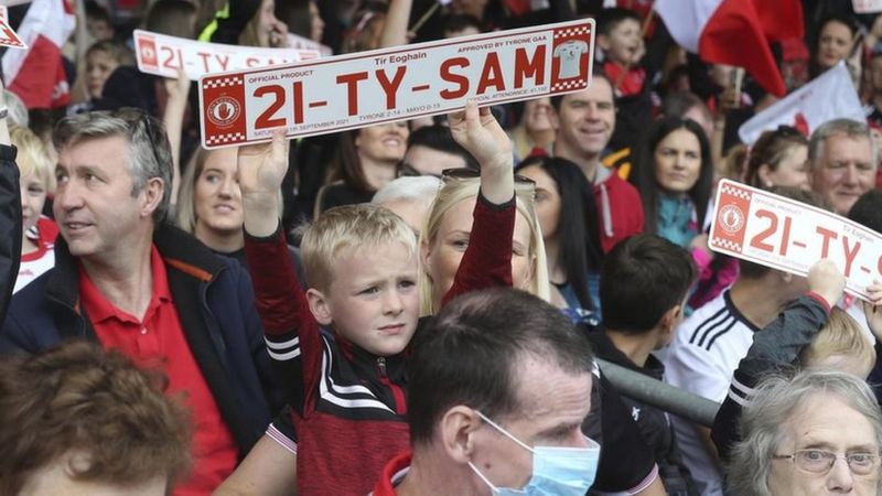 All-Ireland final: Tyrone players given heroes' welcome - BBC News