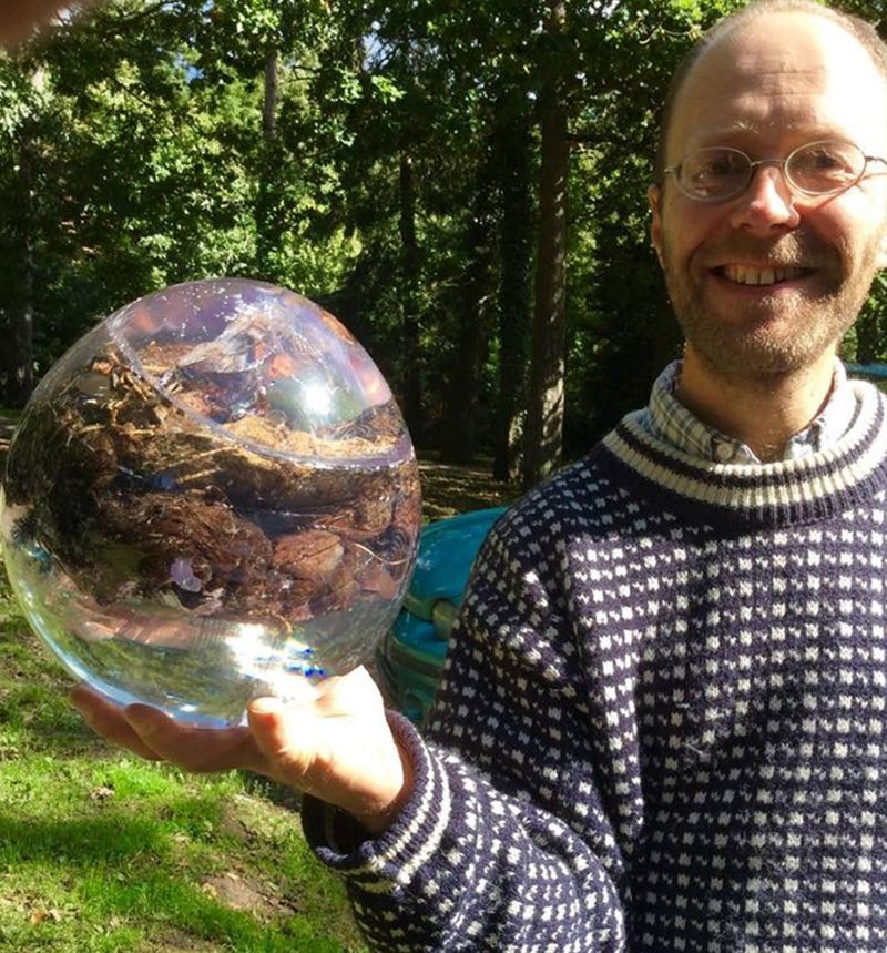 National Poo Museum opens doors on Isle of Wight - BBC News