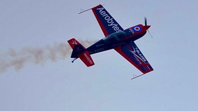 Torbay Airshow: Police boosting resources as thousands expected - BBC News