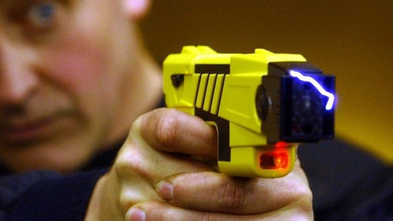 Science fact: Sci-fi inventions that became reality - BBC News