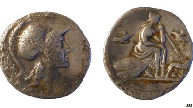 Hoard of silver Roman coins unearthed near Norwich - BBC News