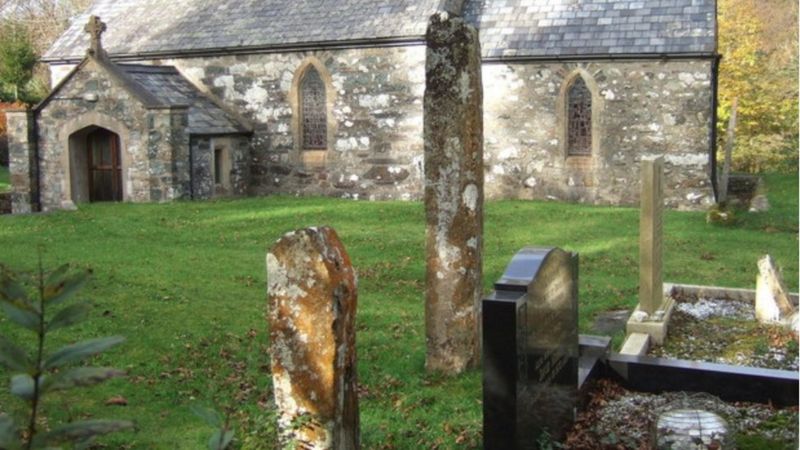 What do Medieval carved stones and Celtic crosses in Wales symbolise ...
