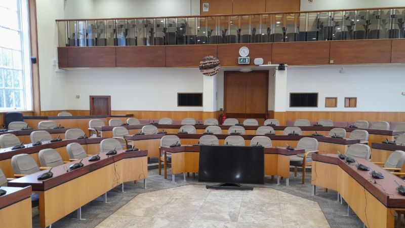 Public to help decide future of Nottinghamshire council HQ - BBC News