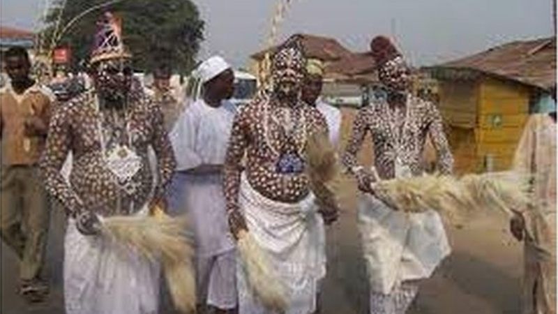 Oro festival in Ikorodu: Idí tí obìrin kò gbọdọ̀ ṣe fi ojú rí Orò rèé ...