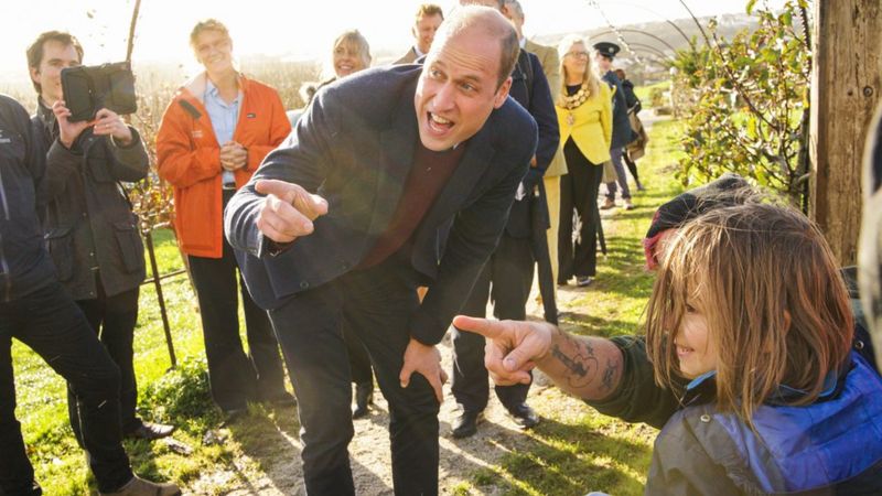 Duke of Cornwall's first official visit to county - BBC News