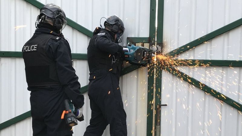 Drugs county lines fight 'to last a generation' - BBC News