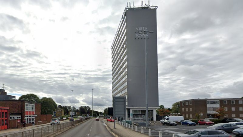 Stevenage's Vista Tower: Government takes legal action over unsafe ...