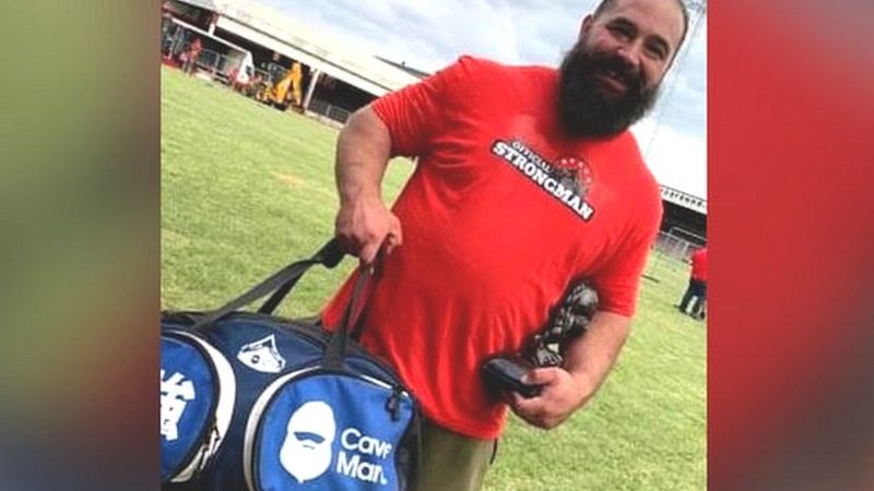 Strongman Games: Wales' strongest man wins Europe title - BBC News
