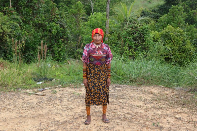 The island people with a climate change escape plan - BBC News