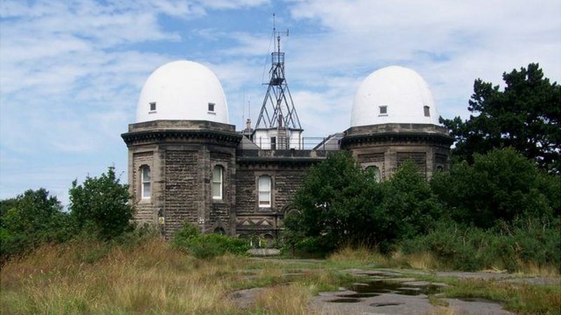 Bidston Observatory: Heritage fears for Wirral landmark - BBC News