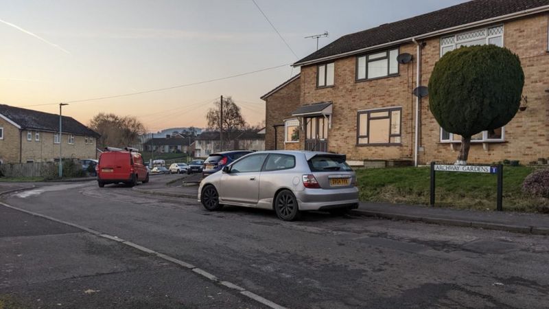 Police given more time to question Stroud murder suspect - BBC News