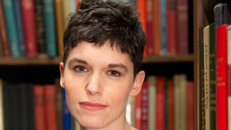 James Bond: Kim Sherwood to write trilogy as first female 007 author ...