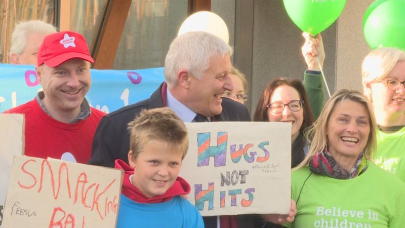 Scotland becomes first UK country to ban smacking - BBC News