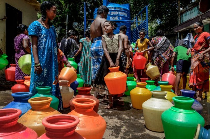 India water crisis flagged up in global report - BBC News