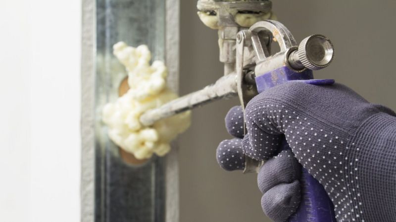 Ozone layer 'rescued' from CFC damage - BBC News