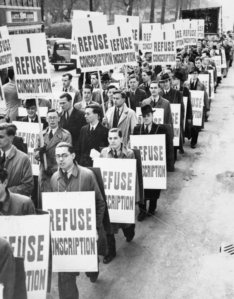 Fighting for peace - over the past century - BBC News