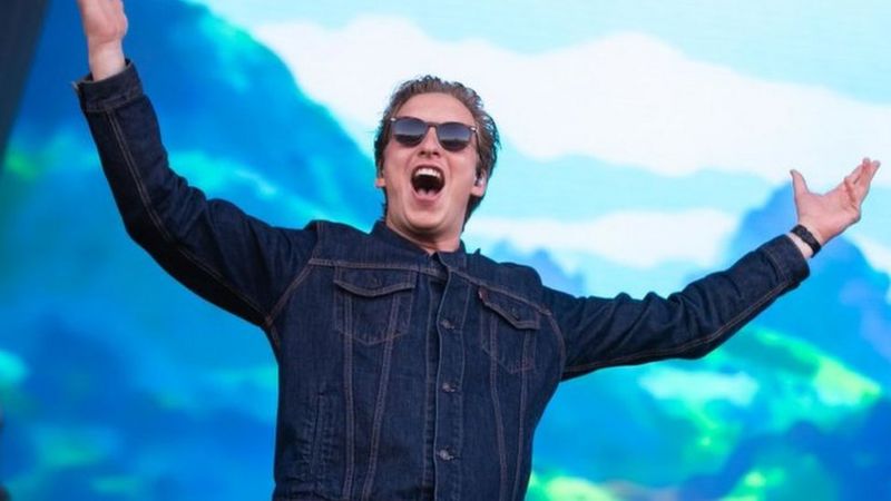 Record find sparks resurgence for 1980s girl band Zenana - BBC News