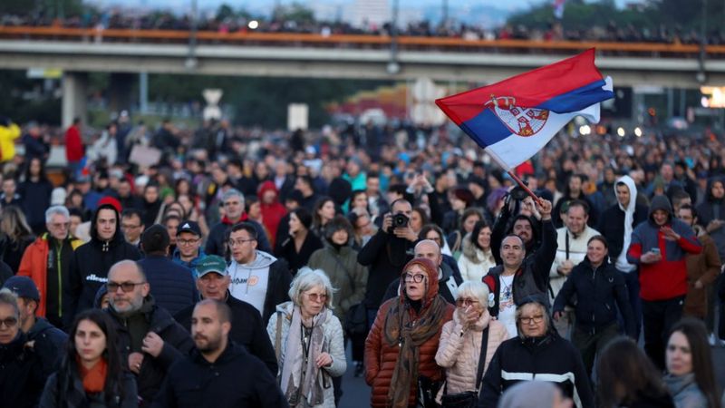 Protesti u Srbiji: U Beogradu nove demonstracije zbog nasilja u zemlji ...