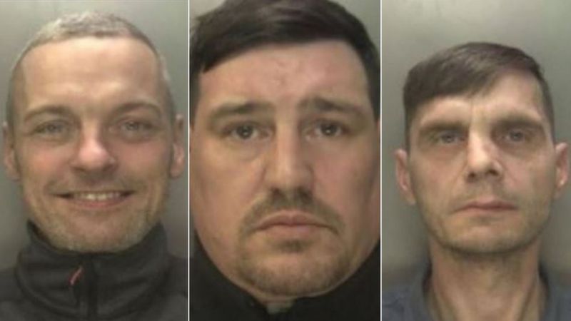 Birmingham: Five men guilty of £300k jewellery shop heist - BBC News