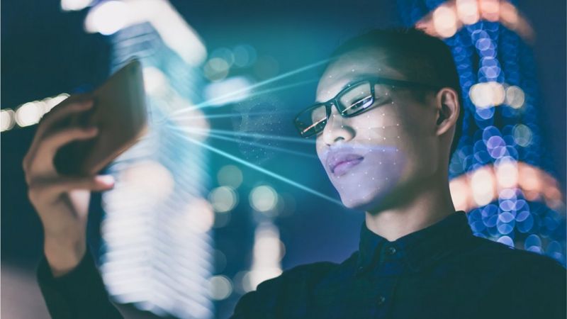 Is this the year 'weaponised' AI bots do battle? - BBC News