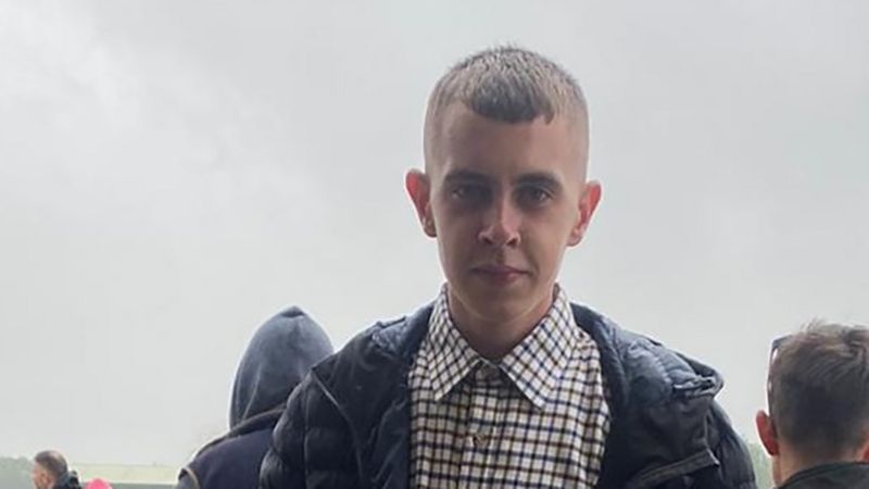 Jake Rainton death: Man charged over fatal Huddersfield attack - BBC News