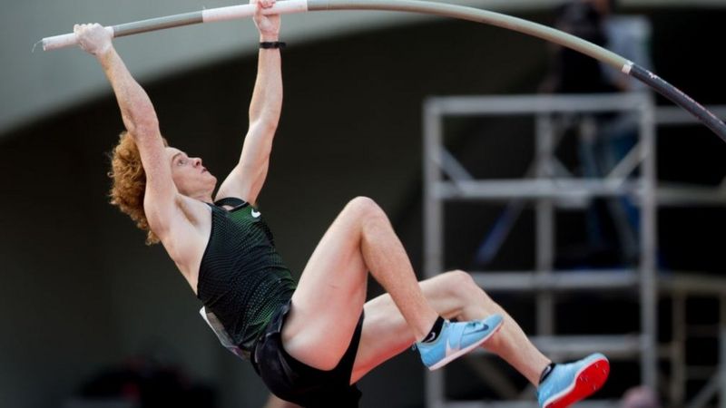 Pole vault champion Shawn Barber remembered as selfless - BBC News