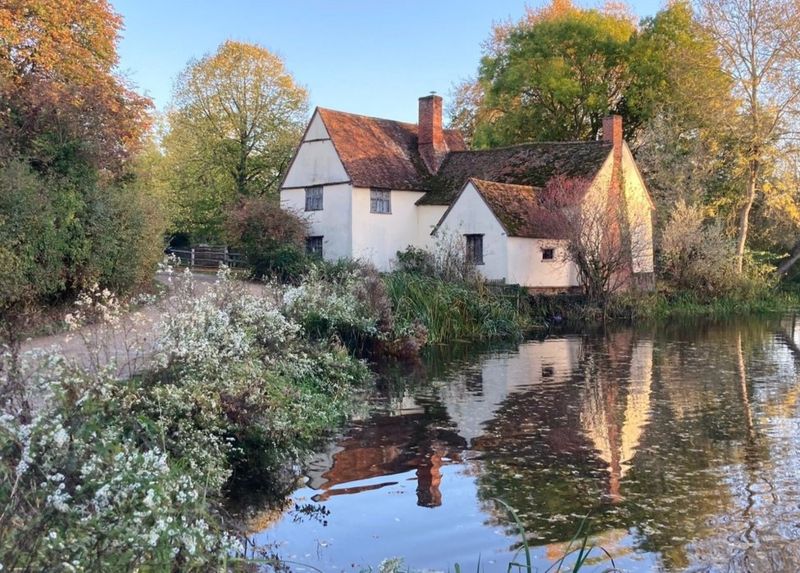 England's Big Picture: 31 October - 6 November 2022 - BBC News