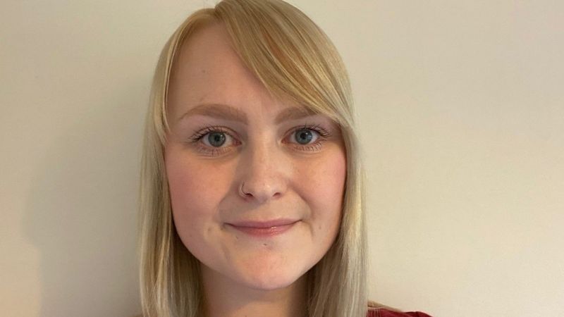 Ex-Hartlepool councillor to pay £48k after High Court loss - BBC News