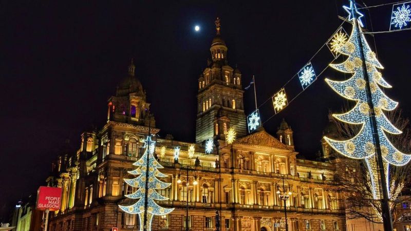Your pictures of Scotland's Christmas lights - BBC News