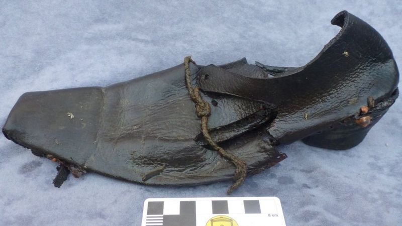 The London: Shipwreck collection to 'rival best in country' - BBC News