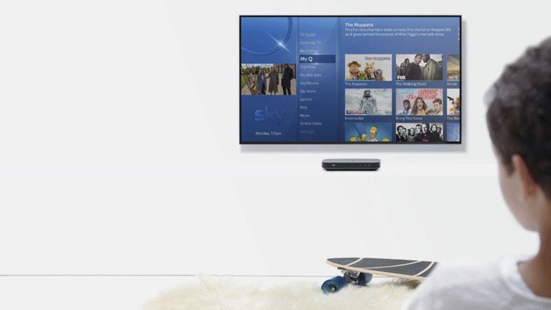 New Sky Q service to offer mix of live and on-demand TV - BBC News