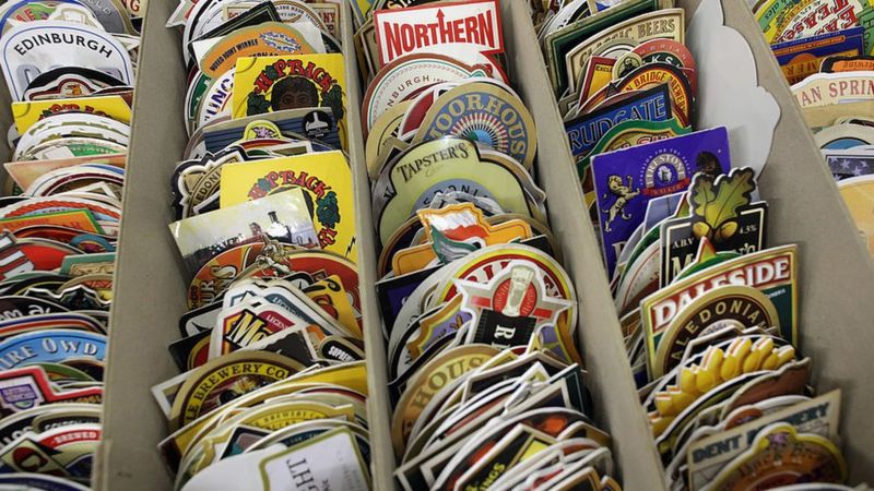 Beer mats to display images of Hull - BBC News