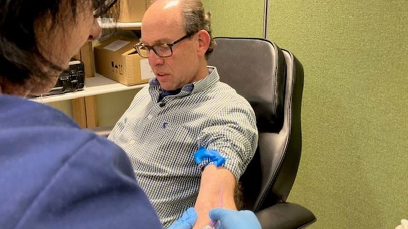 Cancer blood test may 'prey on the worried well' - BBC News