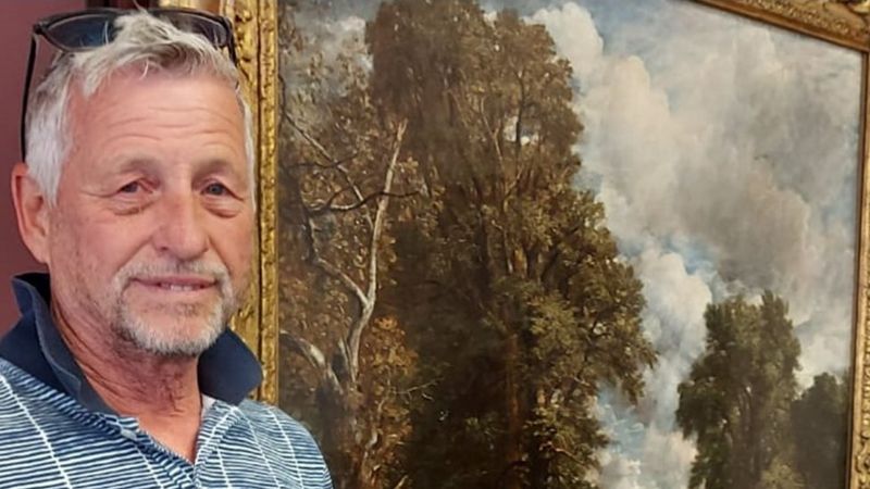 Constable painting hung in South Tyneside shopping centre - BBC News