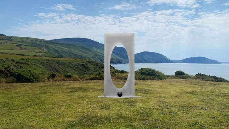 Niarbyl sculpture: Manx artist reveals plans for 'portal' artwork - BBC ...
