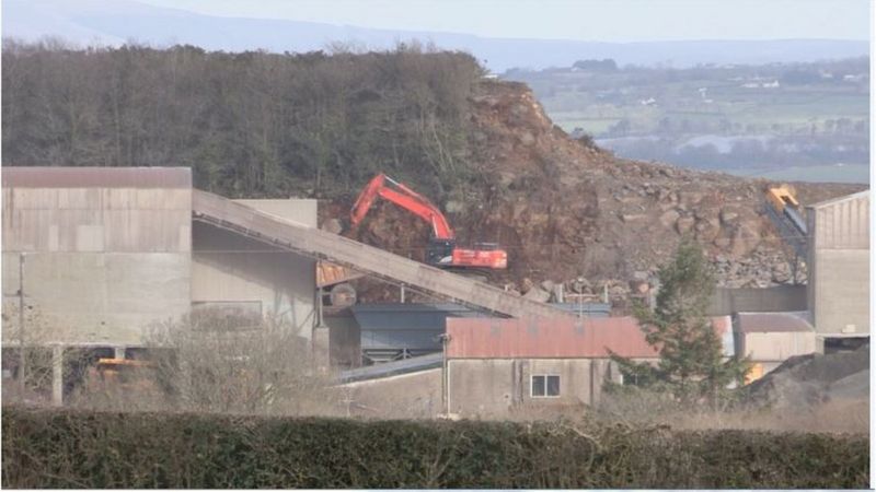 Craigall Rocks: Conservationists' plea to quarry firm - BBC News