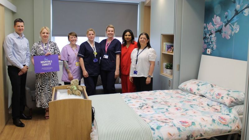 New James Cook Hospital maternity bereavement room opens - BBC News