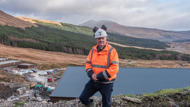 The rollercoaster ride of Scotland's first gold mine - BBC News
