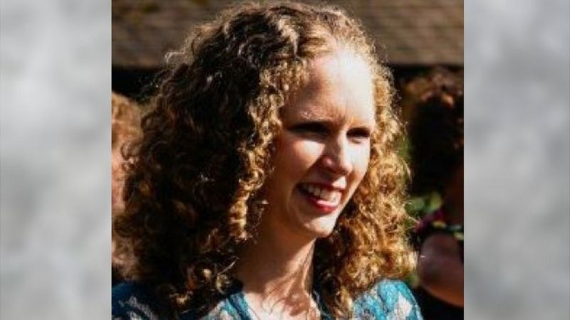 Bristol mother Alison Bowen 'radiated love' say family - BBC News