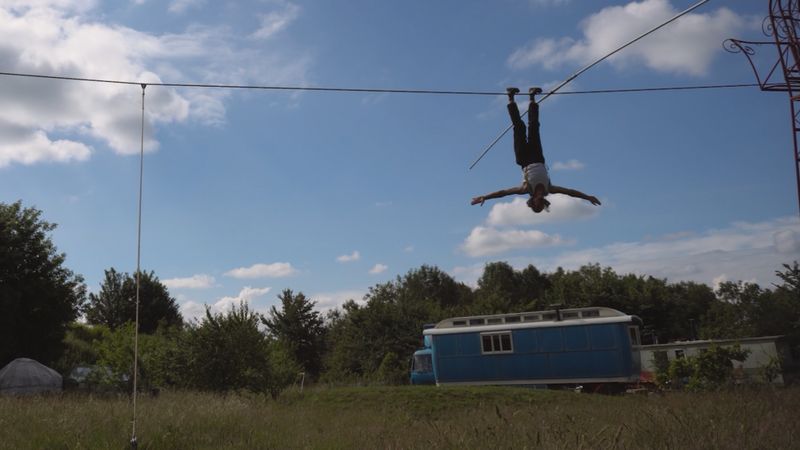 High wire performer hit by pandemic 'training not to die' - BBC News