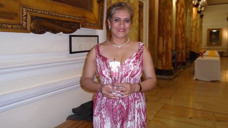 Ethnic women role models celebrated at Cardiff awards - BBC News