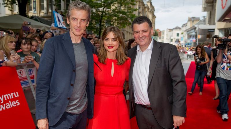 Writer Steven Moffat to leave Doctor Who - BBC News