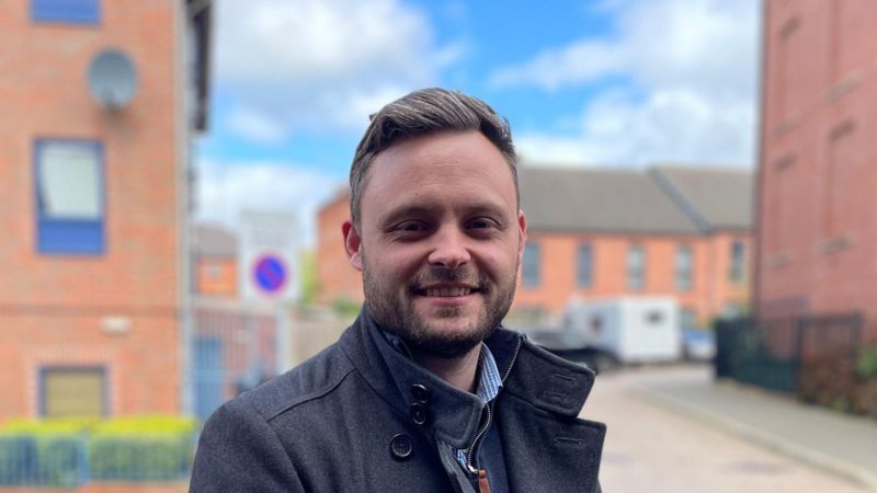 Mansfield - Latest News, Headlines and Entertainment from the BBC