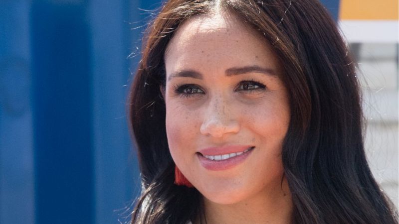 Meghan wins remaining copyright claim over father's letter - BBC News