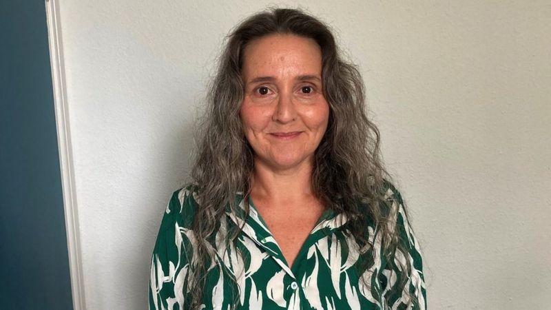 Swindon councillor gives update on museum and art space - BBC News