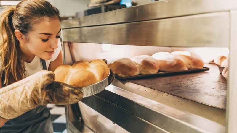 Northern Ireland's love affair with bread - BBC News