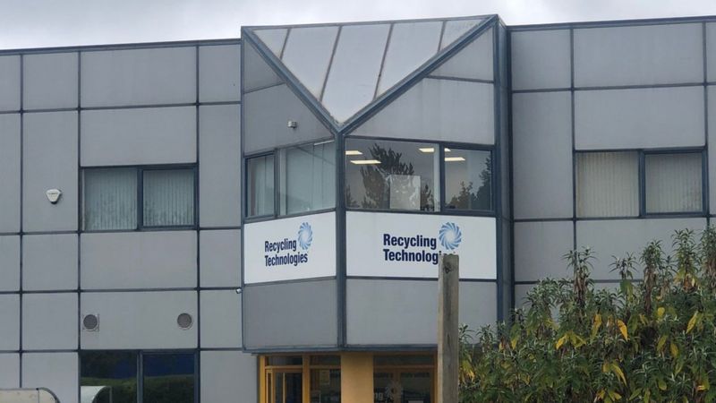 Recycling Technologies in Swindon enters administration - BBC News