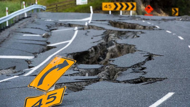 New Zealand quake: The geological impact of a 'complex' tremor - BBC News